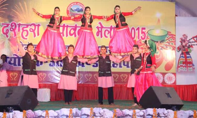 Traditional Folk Dance of Uttar Pradesh with Images